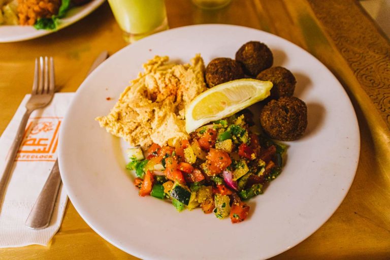 Café Clock: Good Food and a cosy Atmosphere | Travelguide Marrakech